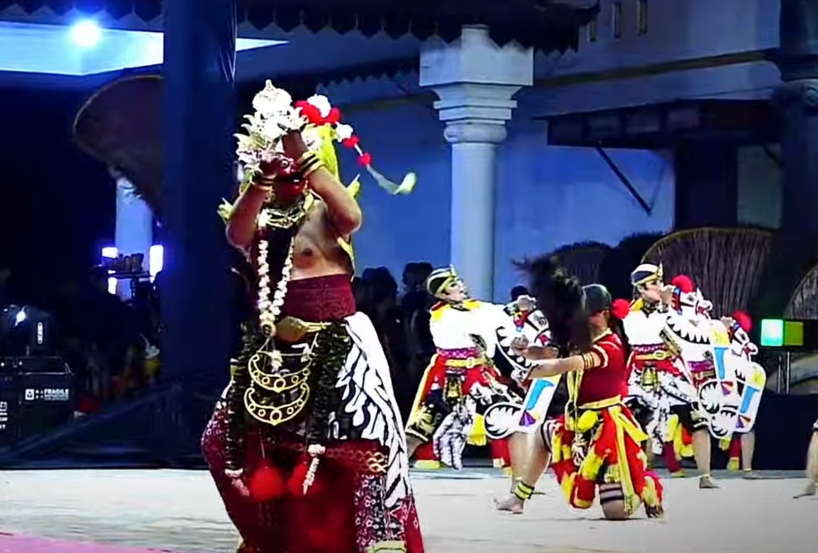 Tampil Terakhir Di FNRP XXVII, Seni Reyog Satrio Anom SH Terate ...