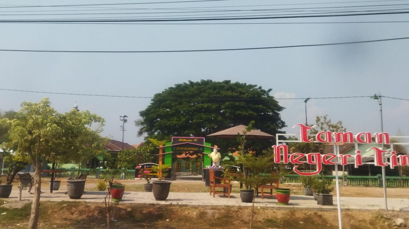 Taman Semar Negeri Timur Laut, Terobosan Baru Pemdes Kartoharjo - Media ...